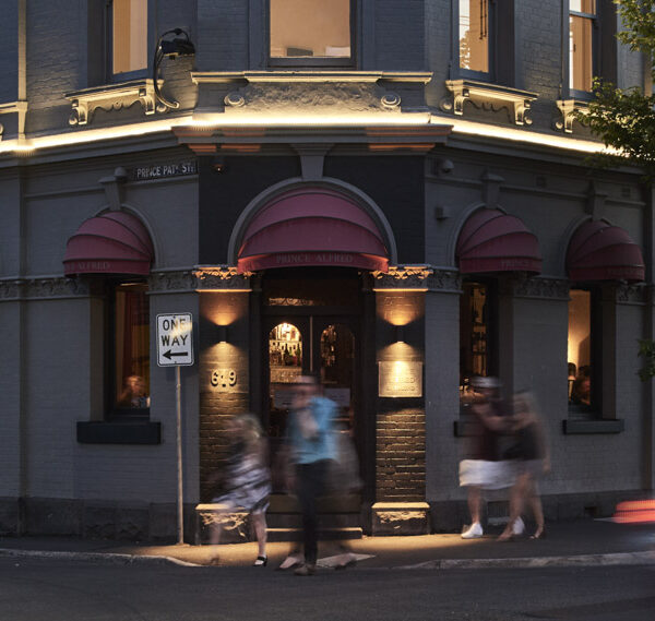 Beer Deluxe Federation Square, Melbourne | The Pass